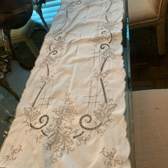 Dining | 7 Placemats And Matching Table Runner | Poshmark